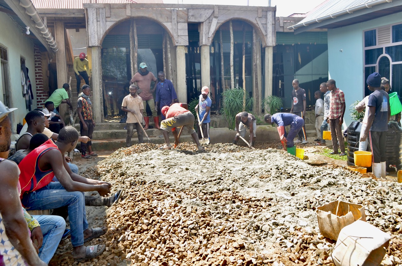 RDC: l'association Roule ma poule pour un orphelinat - Fondation Ducret